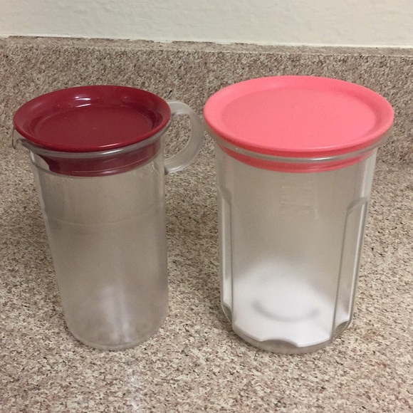 Tupperware | Kitchen | Creamer And Mini Pickadeli Cherry Keeper By ...